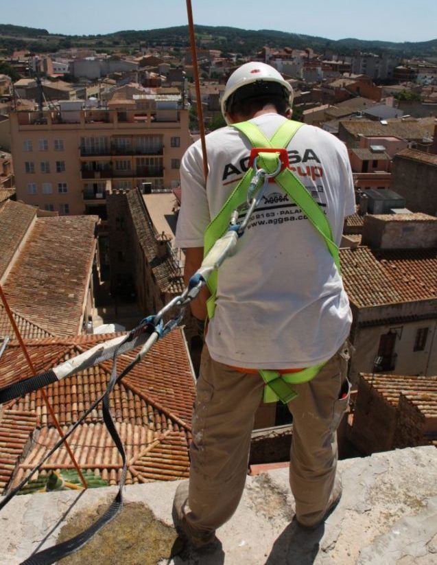 Treballs Verticals - Aggsa